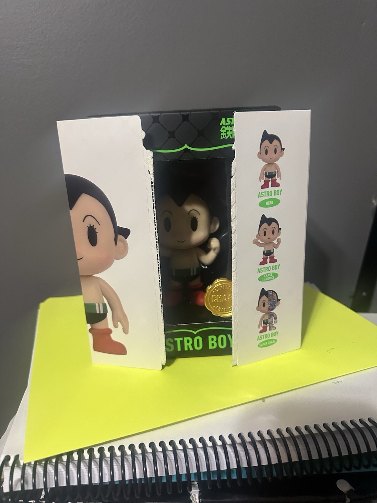 Thrilljoy Pix! Astro Boy le 7777 Chase In Hand! Mint Astroboy Limited ...