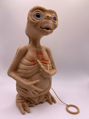Official Licenced E.T. The Extra Terrestrial Pull String Talking Toy ...