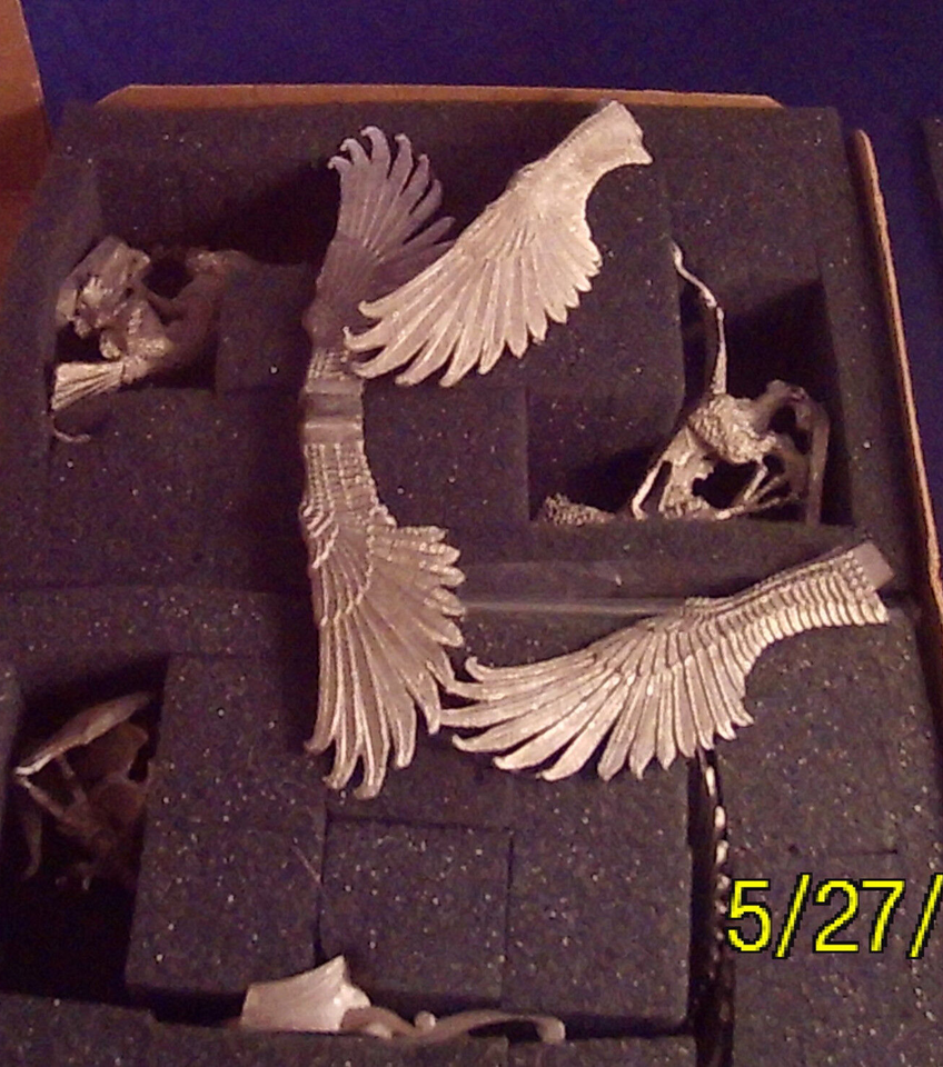 Ral Partha 10-418 Griffon Chariot Miniature in open Box (C11B4) | eBay