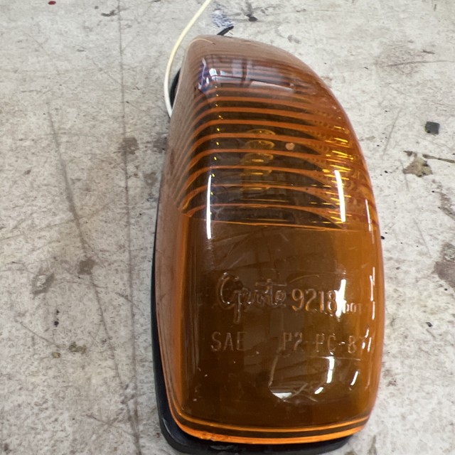 Grote 9218 Yellow Marker Lamp Assembly F6hz 15442 DB for sale online | eBay