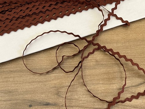 Brown Ric Rac. 4mm X 5 Metres | eBay