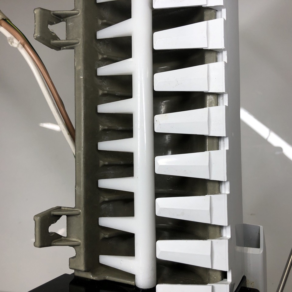 Whirlpool Kenmore Refrigerator Ice Maker w/ Ice Magic Plus 4317943 ...