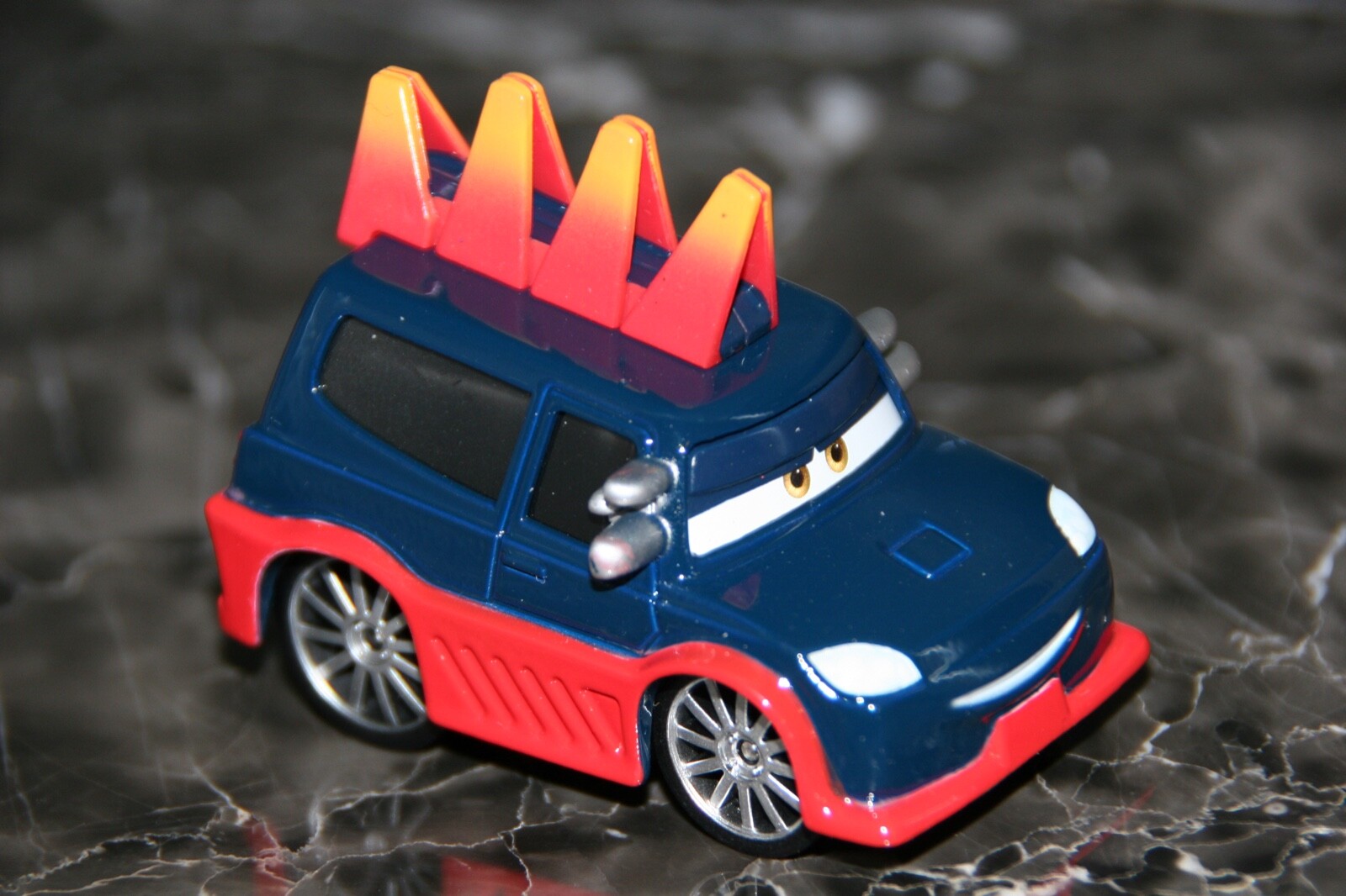 DISNEY PIXAR CARS "2-PACK YOKOZA & CHISAKI", NEW IN PACKAGE, SHIP WORLD ...