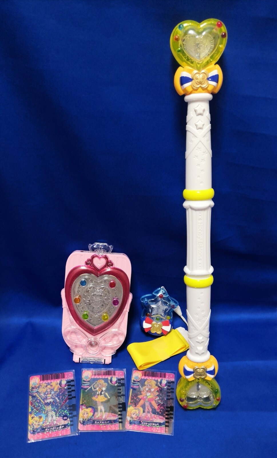 Happiness Charge Pretty Cure PreChan Mirror And Triple Dance Honey ...