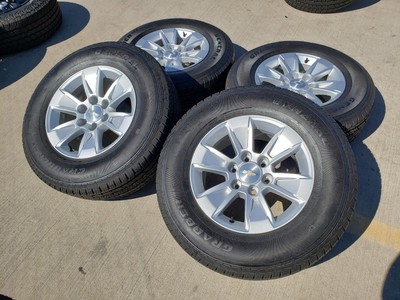 17" Chevy Silverado OEM wheels rims tires 5908 GMC Sierra Yukon 2023 ...
