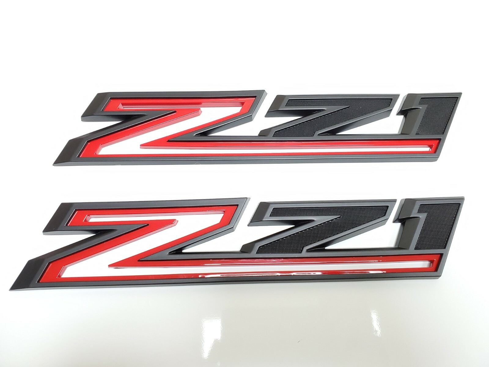 2pcs 2019-2023 Chevy Silverado Z71 Emblem OEM Fender Black Red 84632695 ...