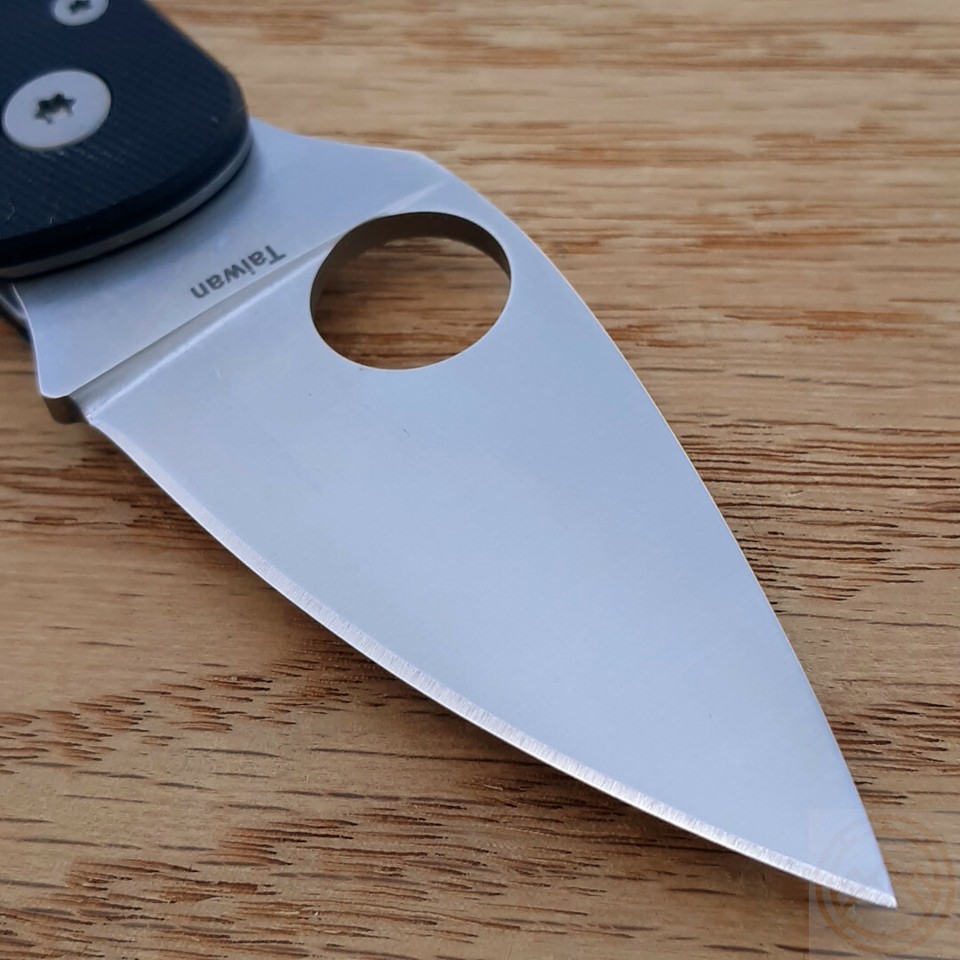 Spyderco Cat Linerlock Folding Knife 2.5" CTS-BD1 Steel Blade Black G10 ...