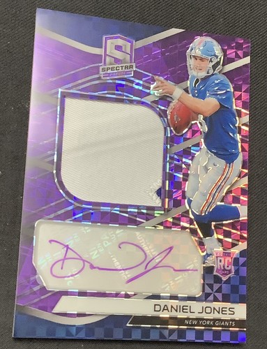 2019 Panini Spectra - Rookie Patch Autographs Daniel Jones #204 Neon ...