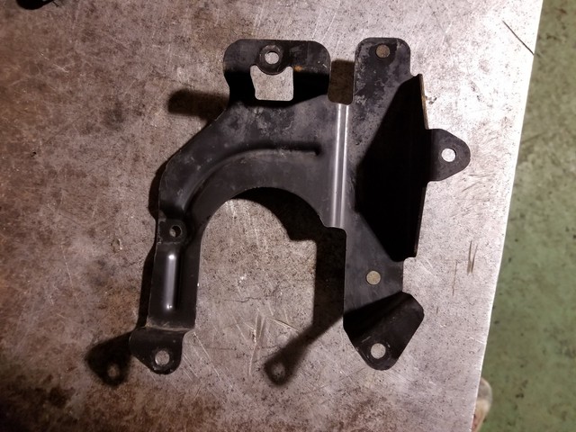 2003 Ford F350 6.0l Powerstroke FICM Mounting Bracket Au23813 for sale ...