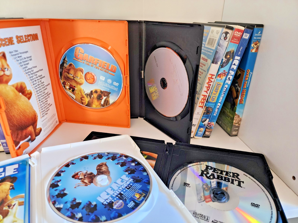 12 Children's/Family Movie DVDs Animated Dreamworks, Warner Bros. Rated ...