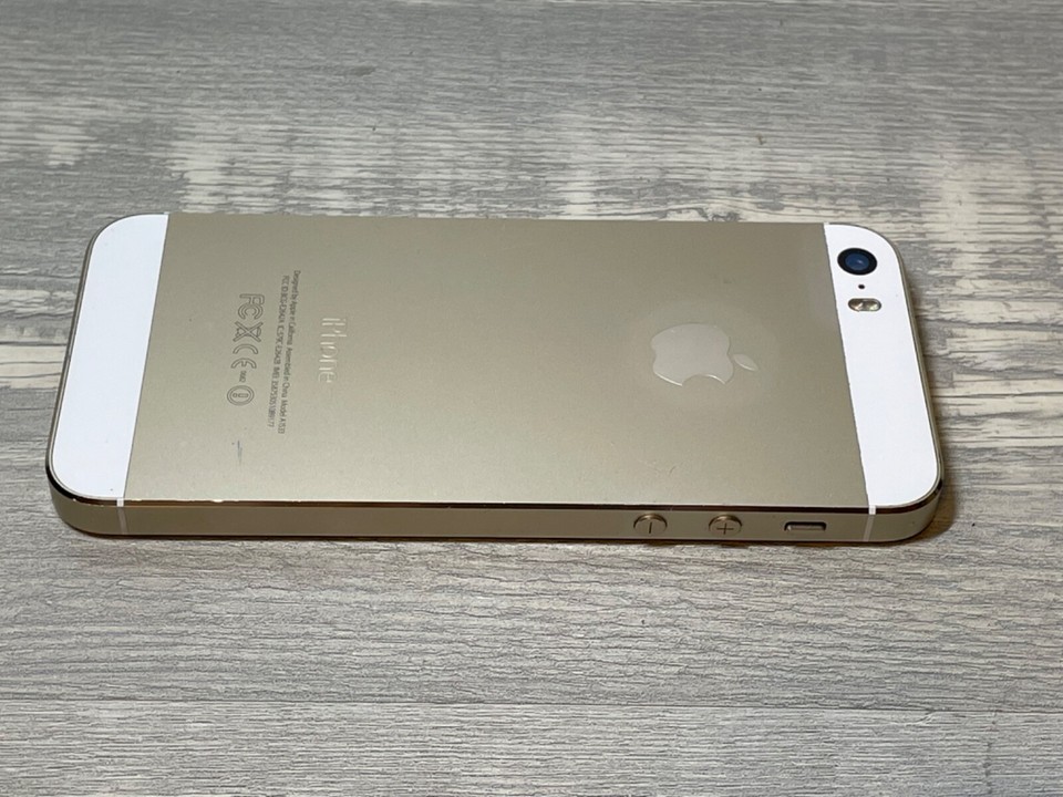 Apple iPhone 5s - 16/32/64GB - ALL COLORS Unlocked/AT&T/T-Mobile A1453 ...