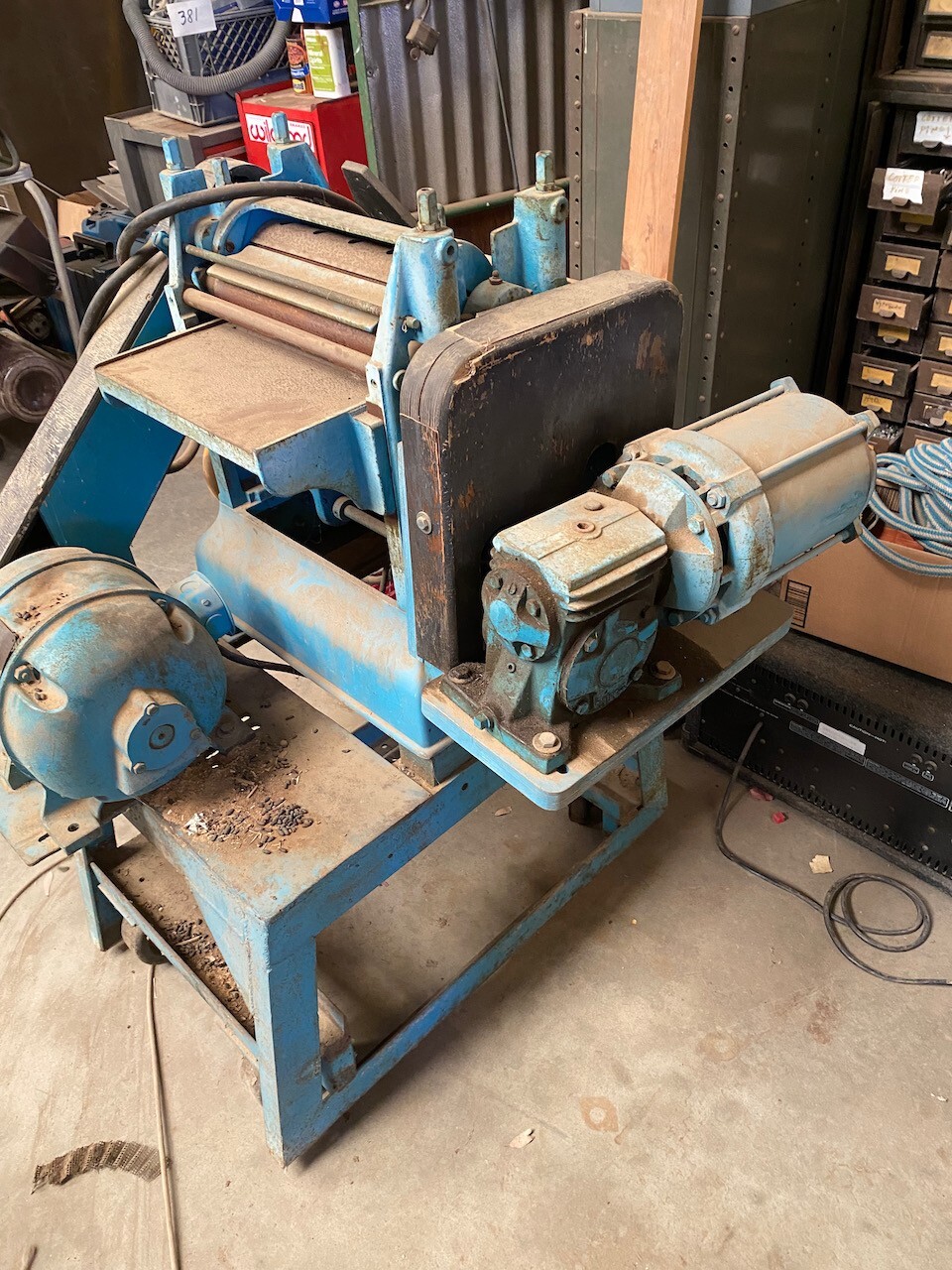 Parks Woodworking 12" Thickness Planer with rolling cart Shop hobby ...