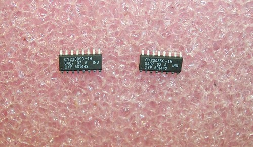QTY (48) CY2308SC-1H CYPRESS SOIC-16 3.3V ZERO DELAY BUFFER NOS 1 TUBE ...