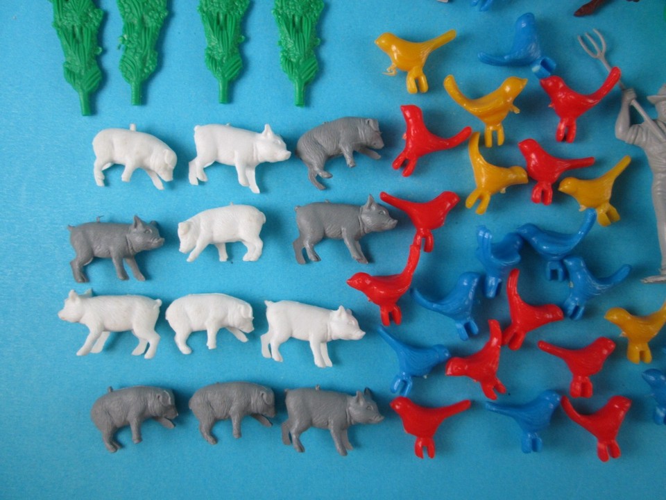 Vintage Plastic Farm Animals Mix Lot~Cows Ducks Sheep Goats Birds Marx ...