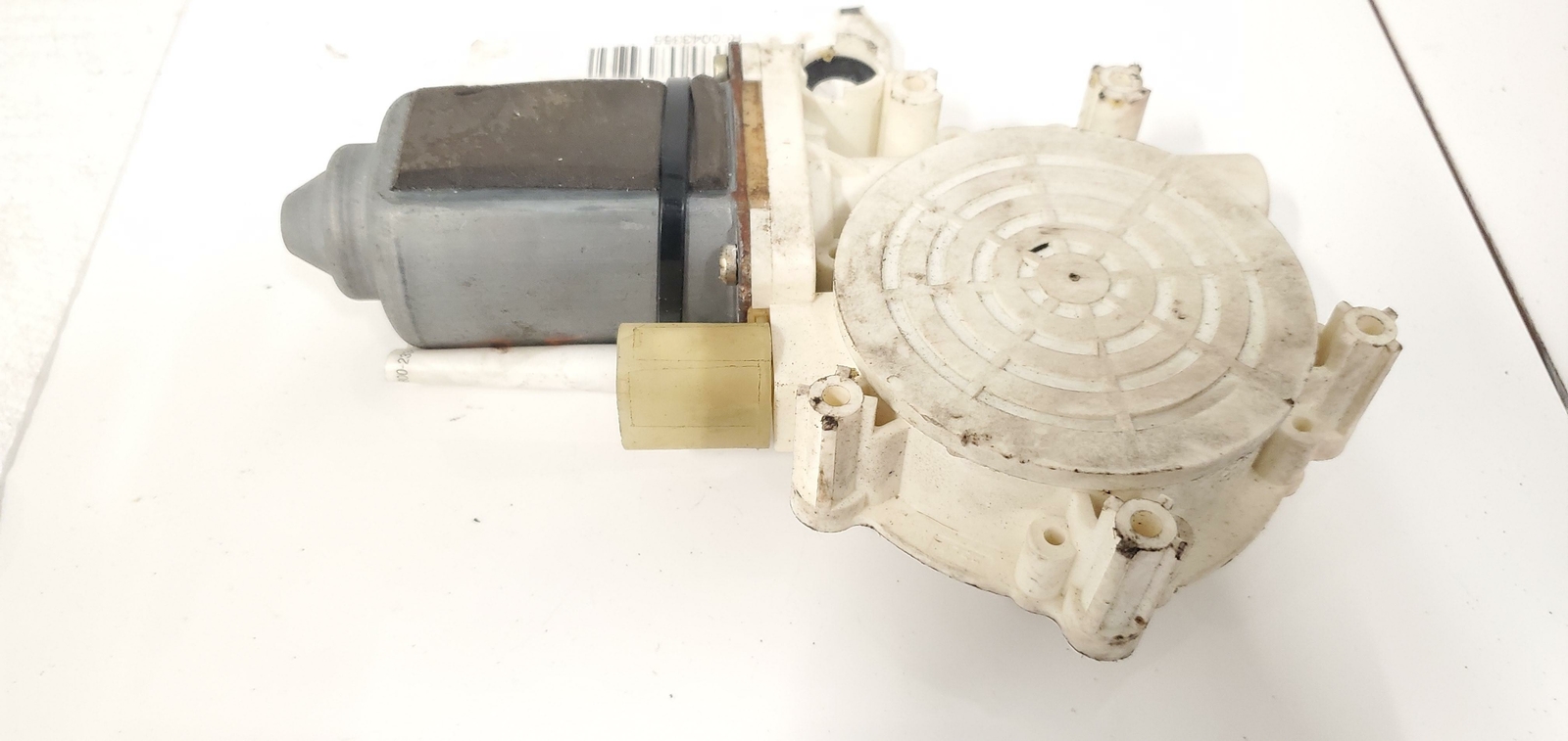 01 02 03 RH 2001 BMW 525 E39 Passenger Front Power Window Motor OEM ...