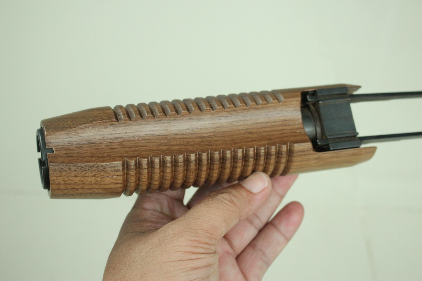 MOSSBERG 590, 20 GA. SHOCKWAVE WOODSTOCK & FOREND WALNUT WOOD FURNITURE ...