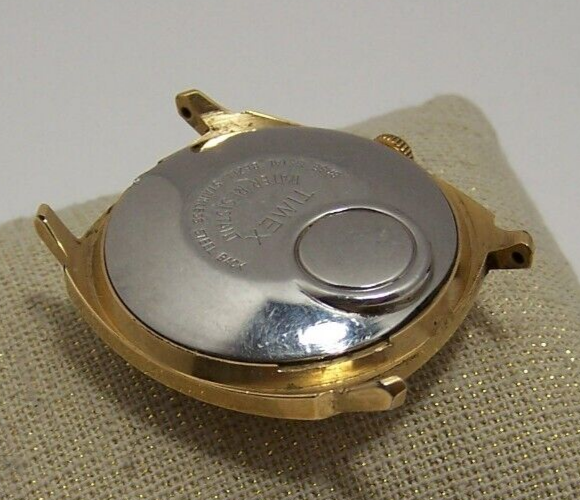 Vintage Men's Timex Battery Watch for Parts/Repair/Restore, Not Running ...