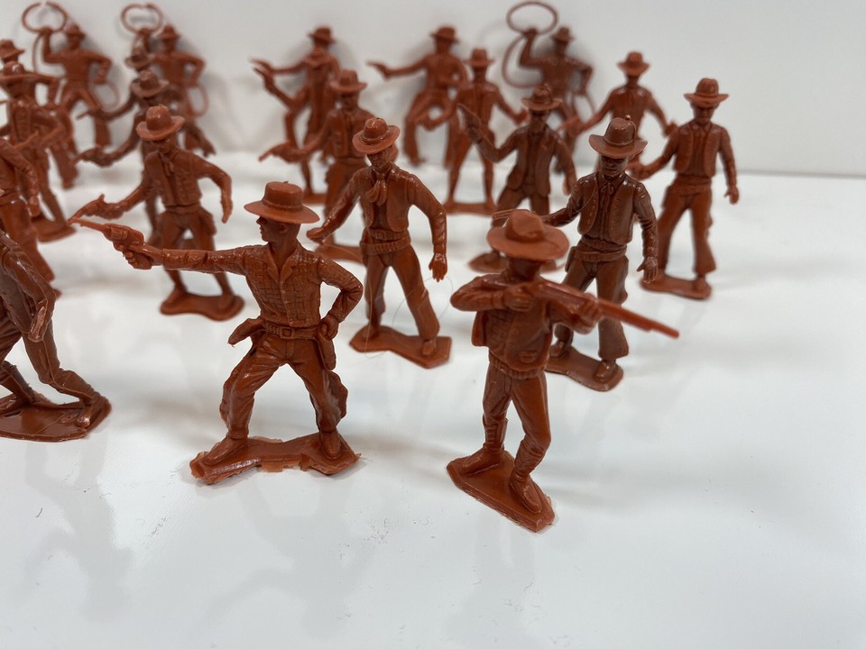 Vintage Plastic Marx Cowboys Red & Brown Wild West Town 25 Figures | eBay