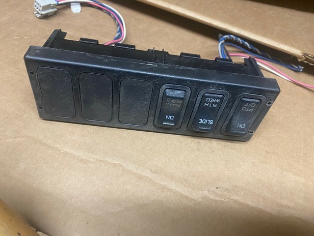 International Pollak 32237 Switch Assembly 3549776c5 for sale online | eBay