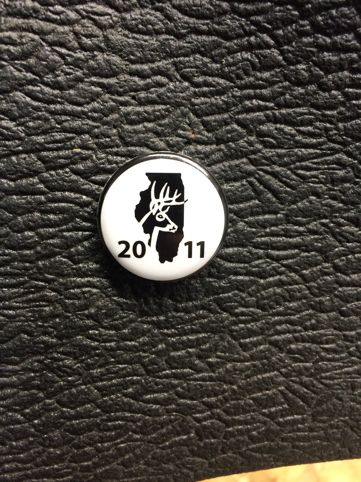 Illinois Deer Pin 2011 CWD | eBay