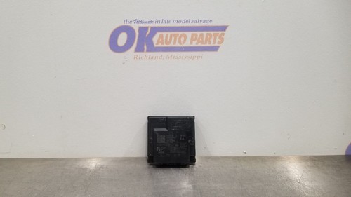 19 GMC SIERRA DENALI 1500 THEFT LOCKING KEYLESS ENTRY MODULE 13518838 ...