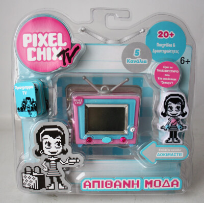 RARE 2007 PIXEL CHIX TV FASHION NETWORK VIRTUAL FRIEND GAME MATTEL NEW ...