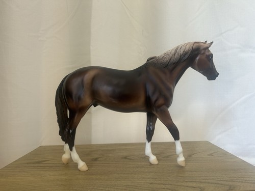 ELCR Liver Chestnut - Breyer | eBay