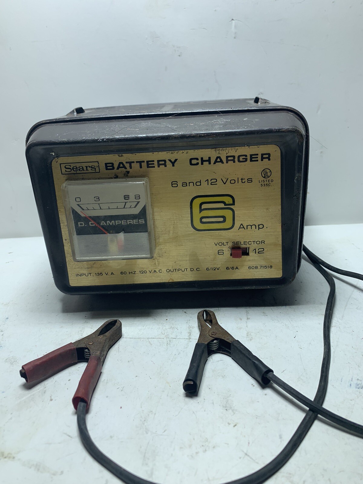 Vintage Sears 6 Amps 6v and 12v Automotive Battery Charger 608.71518 ...