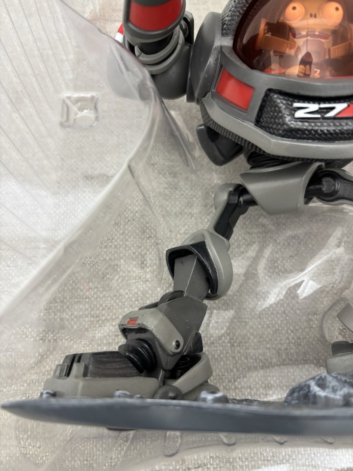 jazwares Toy Plants vs Zombies GW2 Grass Effect 27 Mech Ltd Edition ...