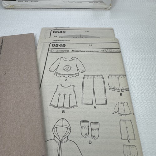 New Look 6549 Girls Cape Coat Pants Top Bloomer Gloves Pattern NB-24lb ...