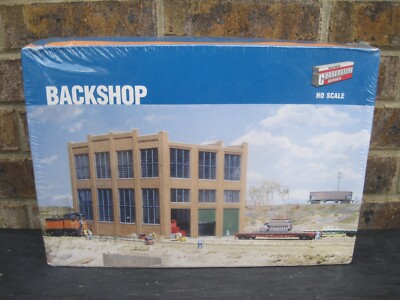 Walthers Cornerstone HO 933-3039 Backshop MODEL TRAIN RAILROAD BUILDING ...