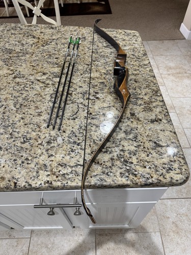 Vintage Groves Spit Fire Spitfire Recurve Bow 55# @ 28" L 56” Magnum W ...
