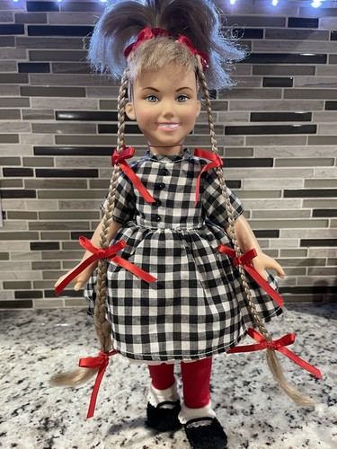 Cindy Lou Who Doll How the Grinch Stole Christmas Dr Seuss Whobilation ...