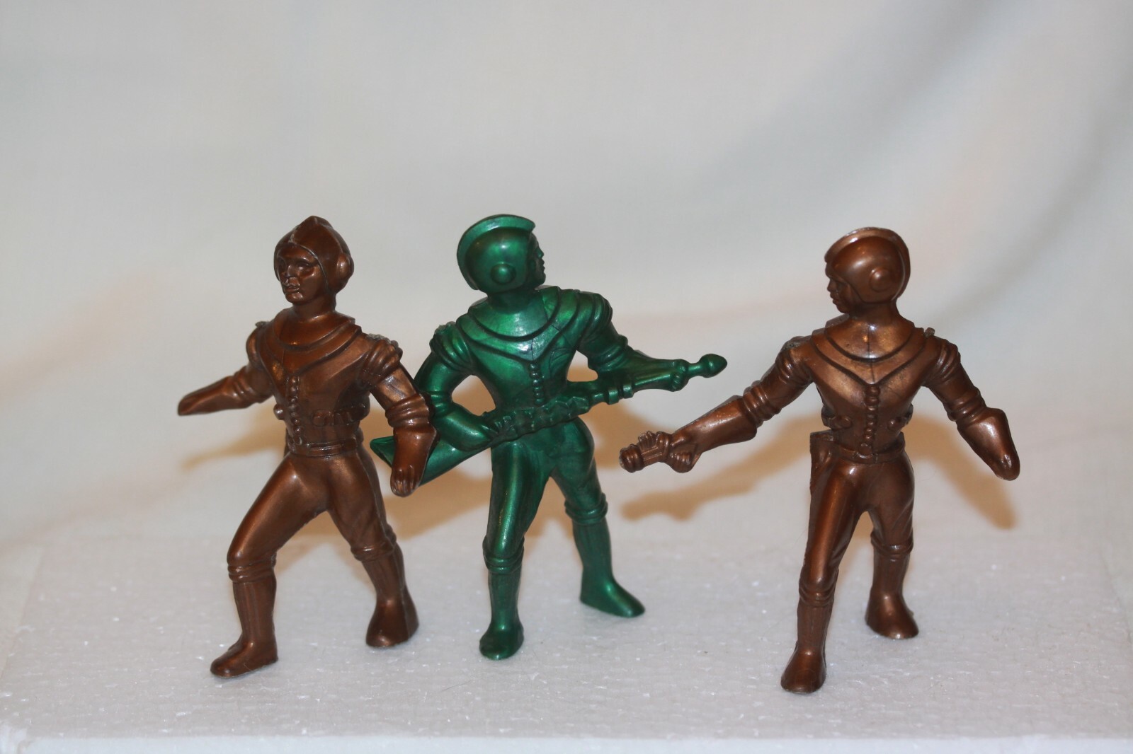 VINTAGE SET OF 3 OF PLASTIC SPACE MEN TOY LOT 4551 | eBay
