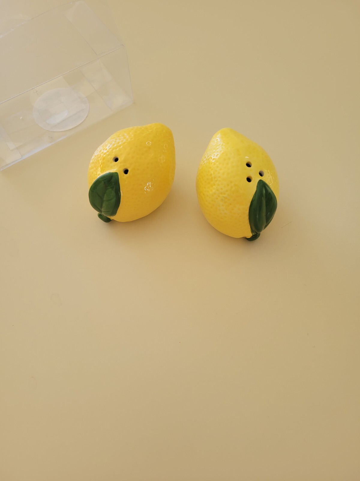 Ceramic Lemon Salt and Pepper Shakers Set Kitchen Decor collectable new ...