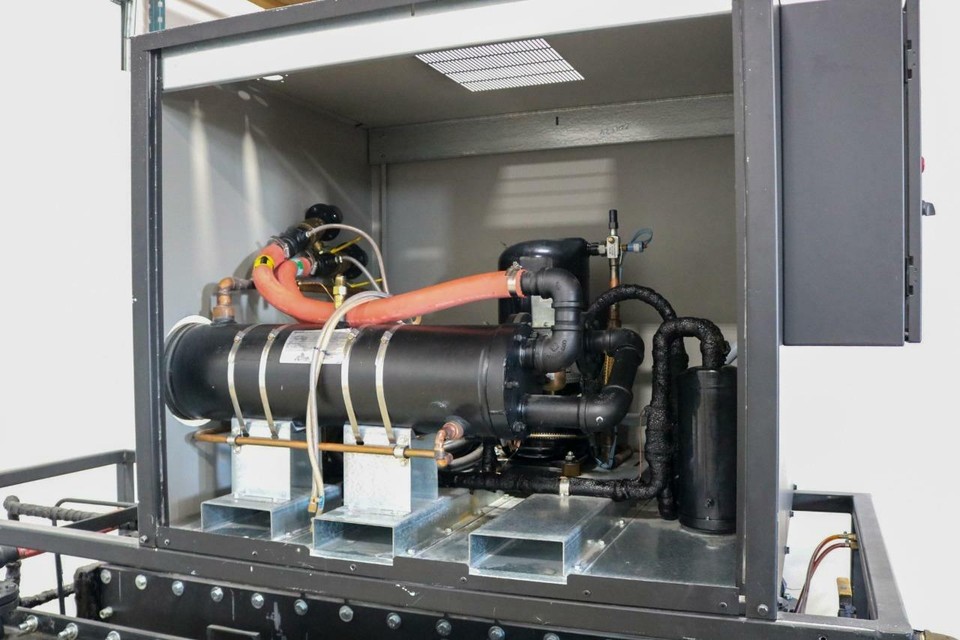 Dimplex Thermal Solutions HAW 15000P 15 Ton WaterCooled Refrigerated ...