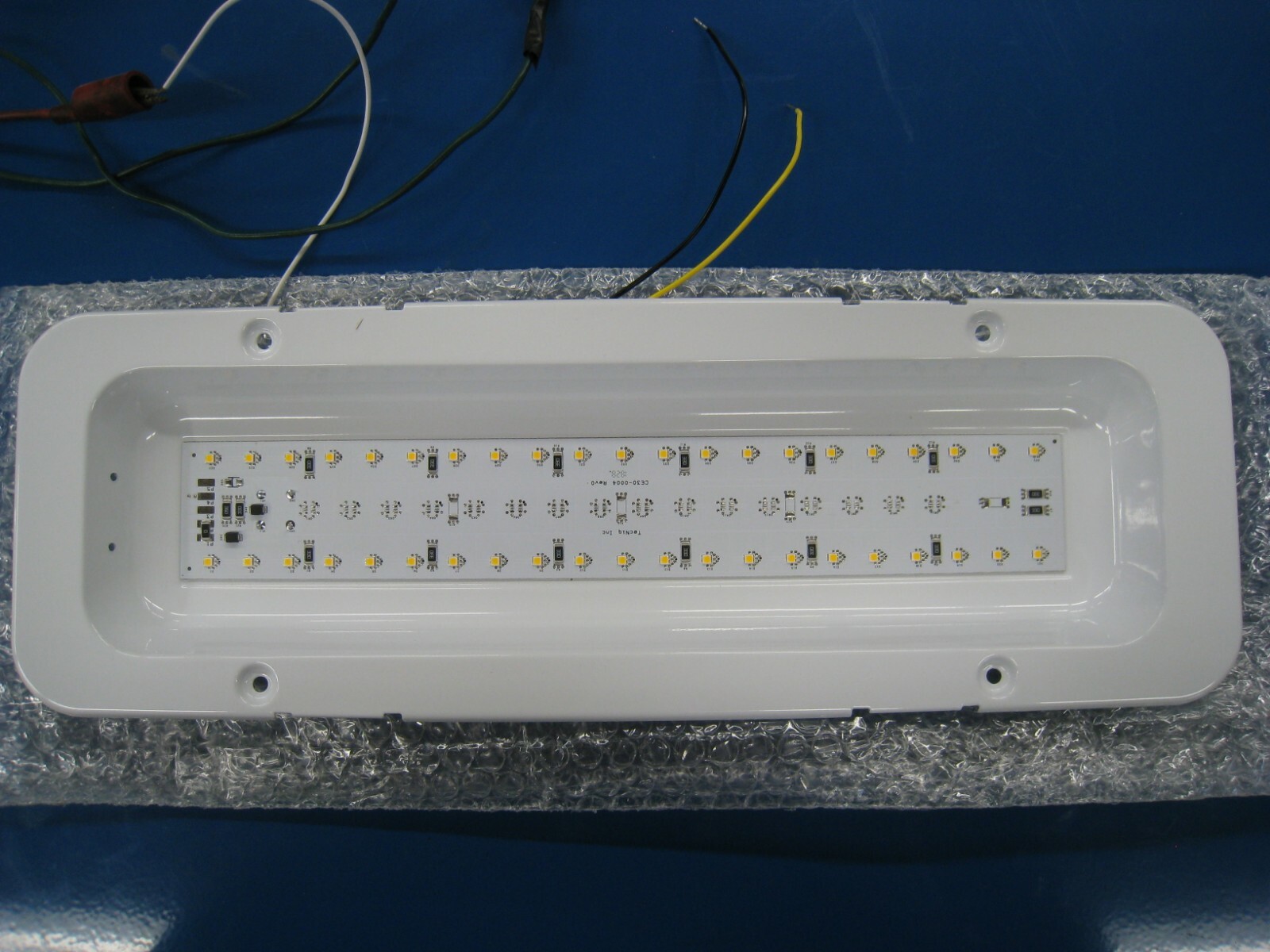 TecNiq E30-L000-1 Recessed 4K White LED Light 6"x17.5" Ceiling Light 2 ...