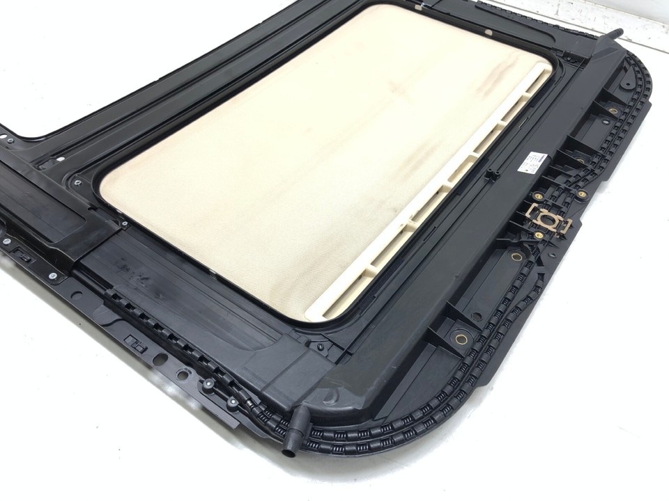 2012-2018 AUDI A7 SUNROOF FRAME W/ SUNSHADE OEM. | eBay