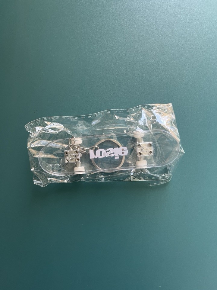 ROSÉ ROSIE BLACKPINK SKATEBOARD KEYCHAIN OFFICIAL MERCH RARE | eBay