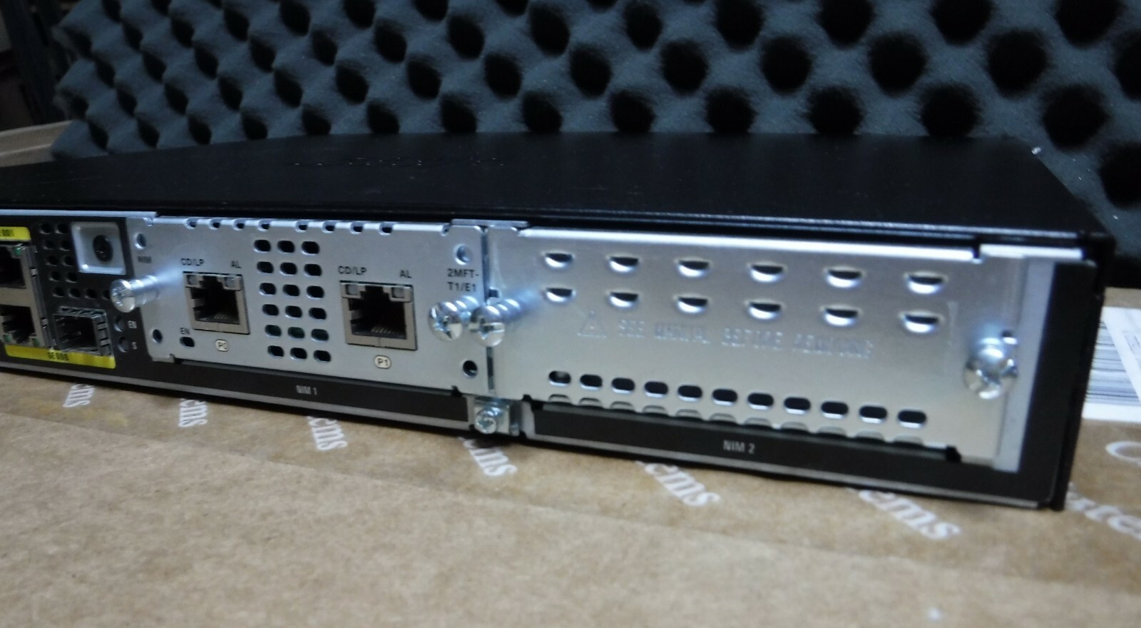 CISCO ISR4321/K9 Router NIM-2MFT-T1 IPBase 4321 Not Affected FP *1-YR ...