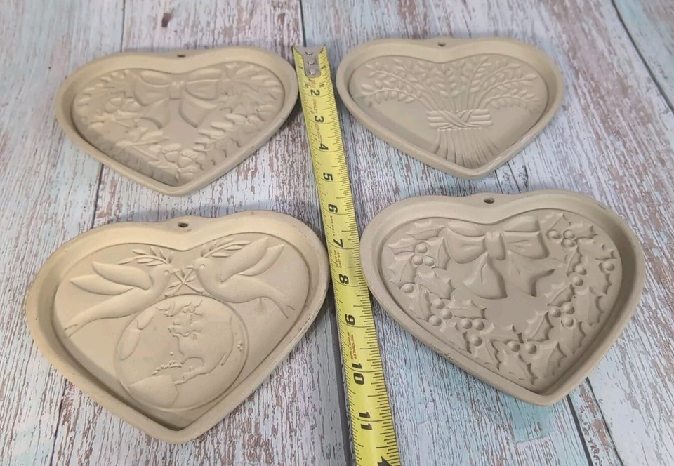 4 Vintage Pampered Chef Stoneware Mold Bountiful Heart Peace On Earth ...