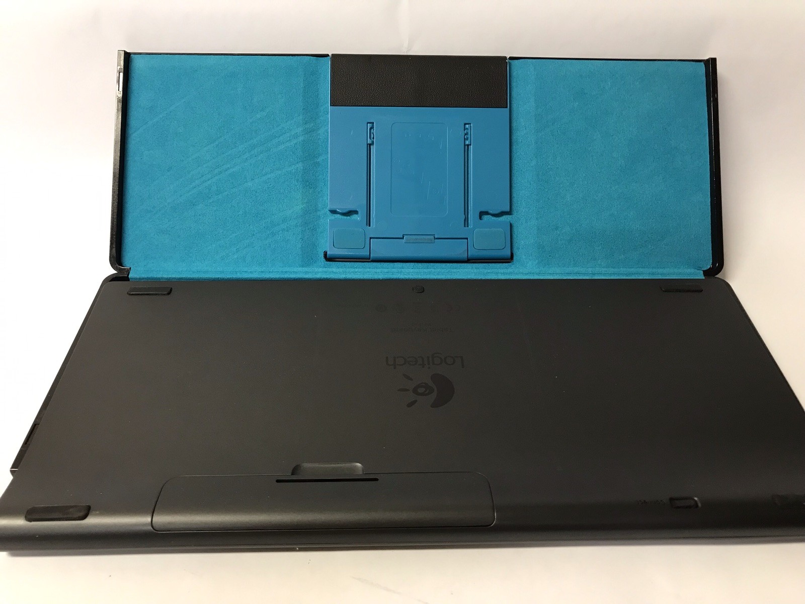 Logitech bluetooth tablet keyboard & case stand windows 8,windows rt ...