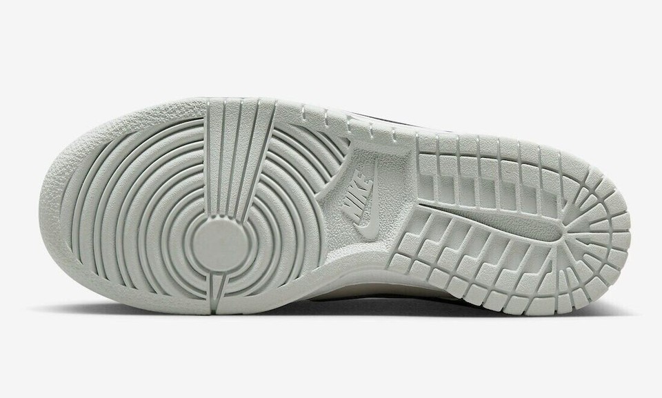Nike Dunk Low (GS) Size 4Y Football Grey/Mineral Teal FD1232-002 | eBay