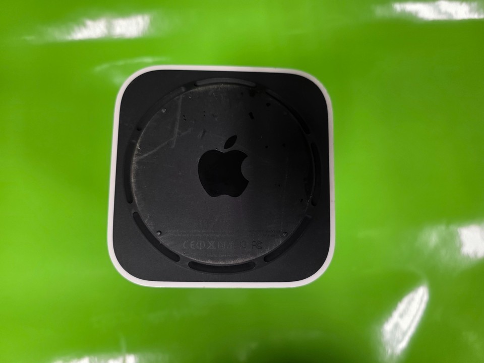 Apple AirPort Time Capsule 2TB A1470 (5th Gen) 802.11ac Wi-Fi - w/ Cord ...