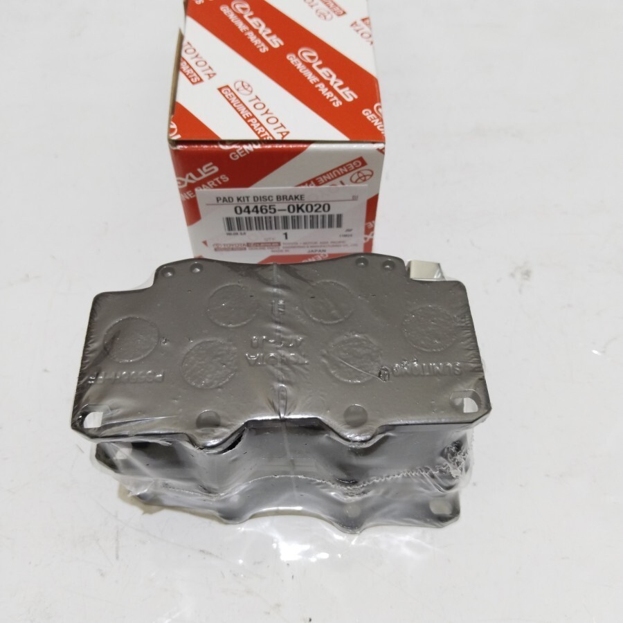 Toyota 04465-0K020 OEM Genuine Front Disc Brake Pad Kit | 044650K020 ...
