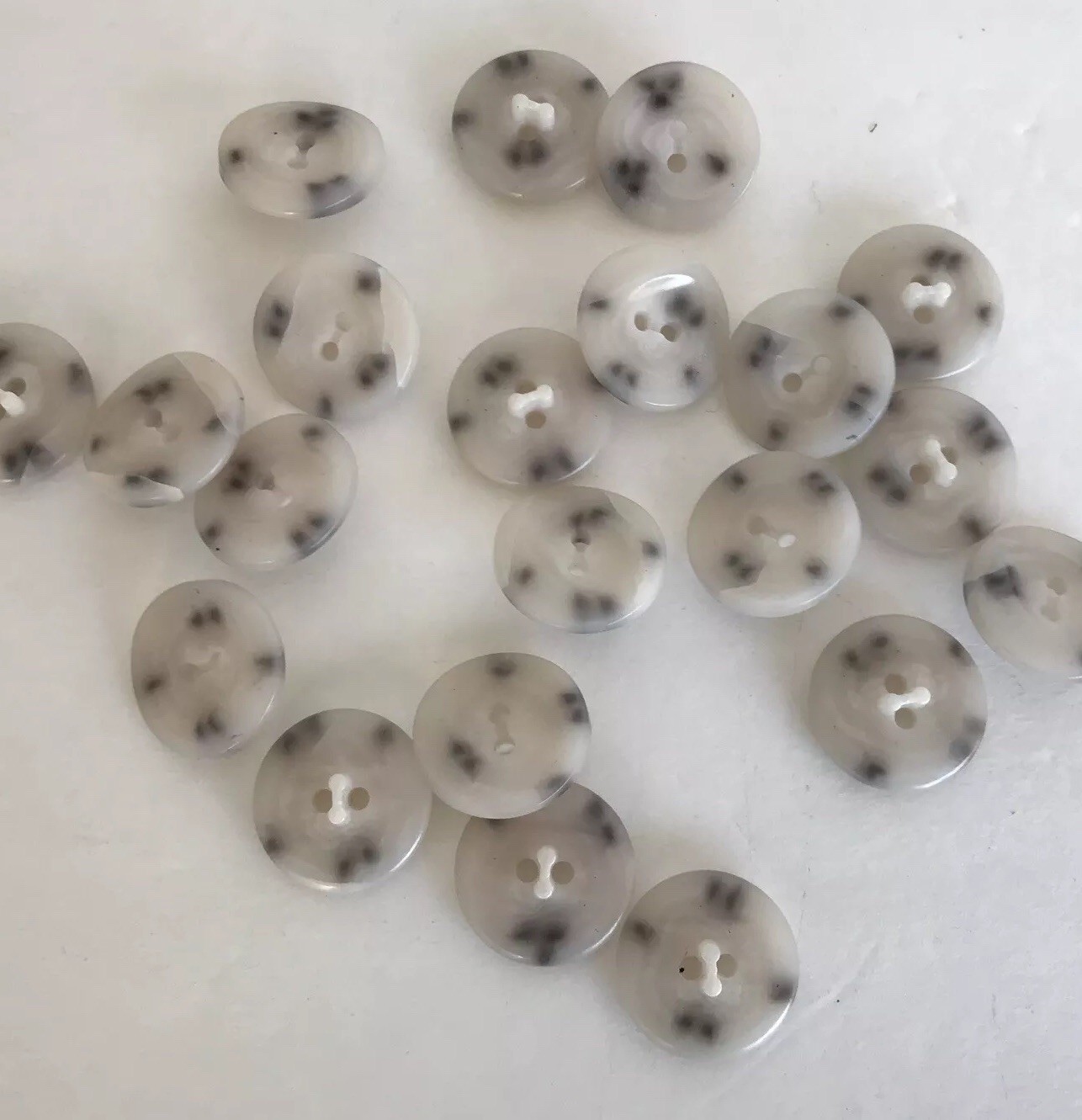 Lot of 21 Large Ivory Black Plastic Buttons 1 1/8" 29mm | eBay