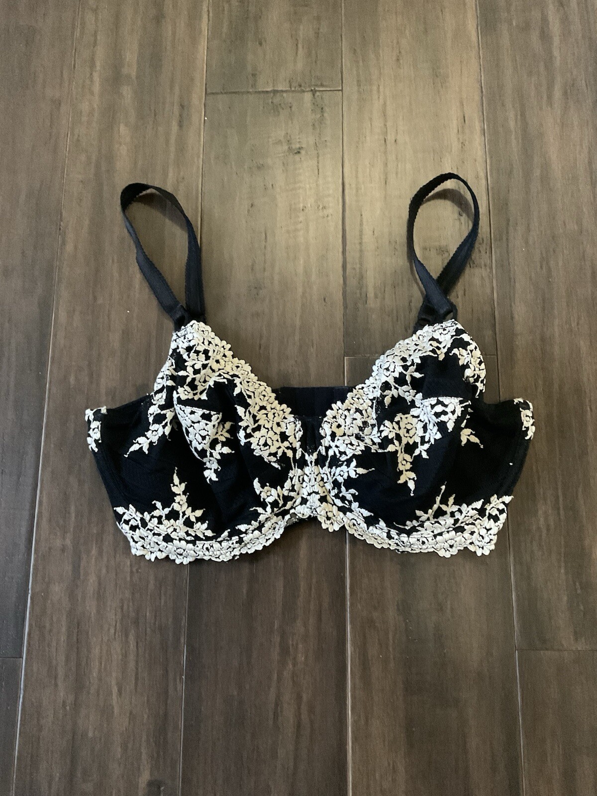 Wacoal Style 65191 Black Embrace Lace Bra Embroidered… - Gem