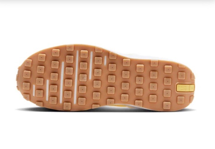 Women Nike Waffle One Sneakers Shoes Sail/Topaz Gold-Coconut Milk ...