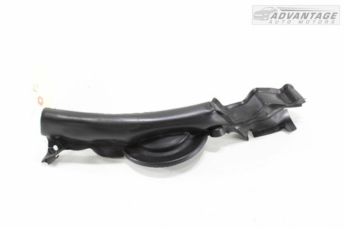 2013-2016 BMW 320I F30 FRONT LEFT SIDE ENGINE BAY UNDER HOOD WEATERSTIP ...