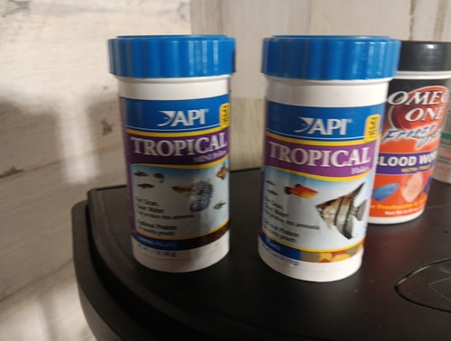 Top Fin 3.5 Gallon AquariumLight & Filter, Food, Beta Water Cond ...